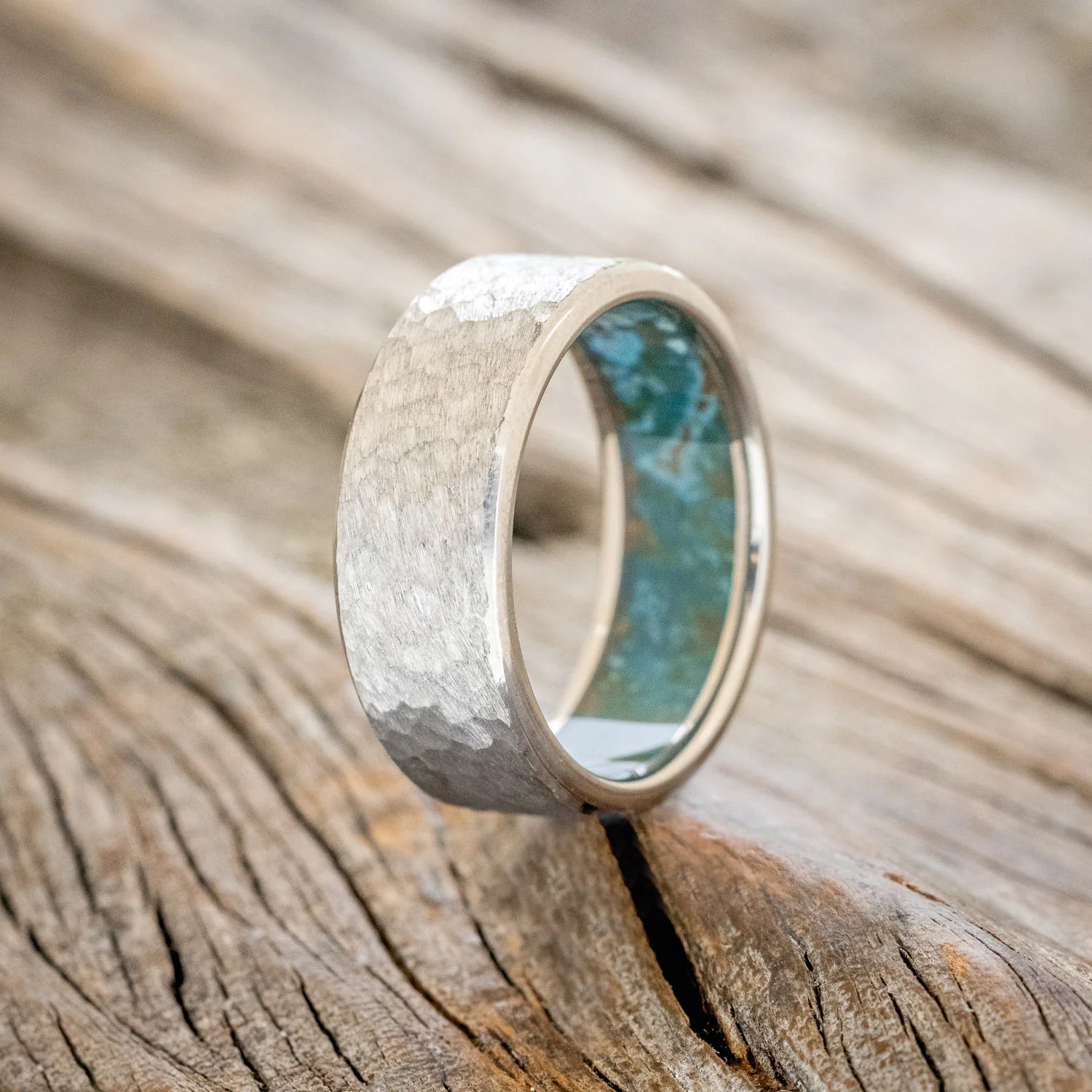 HAMMERED WEDDING BAND WITH PATINA COPPER LINING - TITANIUM - SIZE 12