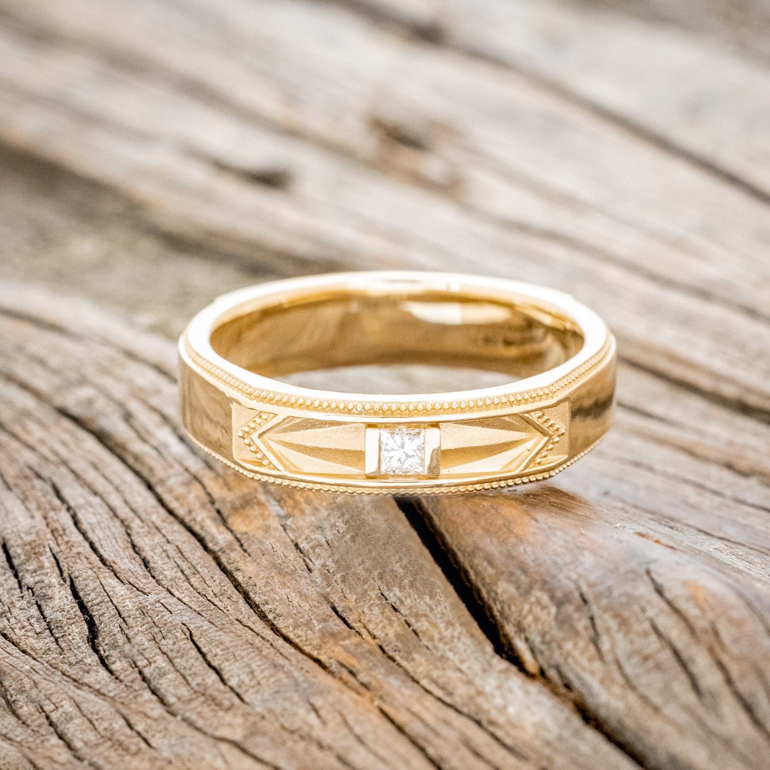 MILGRAIN PATTERN MEN'S ENGAGEMENT RING WITH A DIAMOND ACCENT