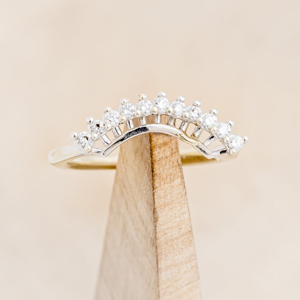 "BELLADONNA" - TRACER WITH DIAMOND ACCENTS