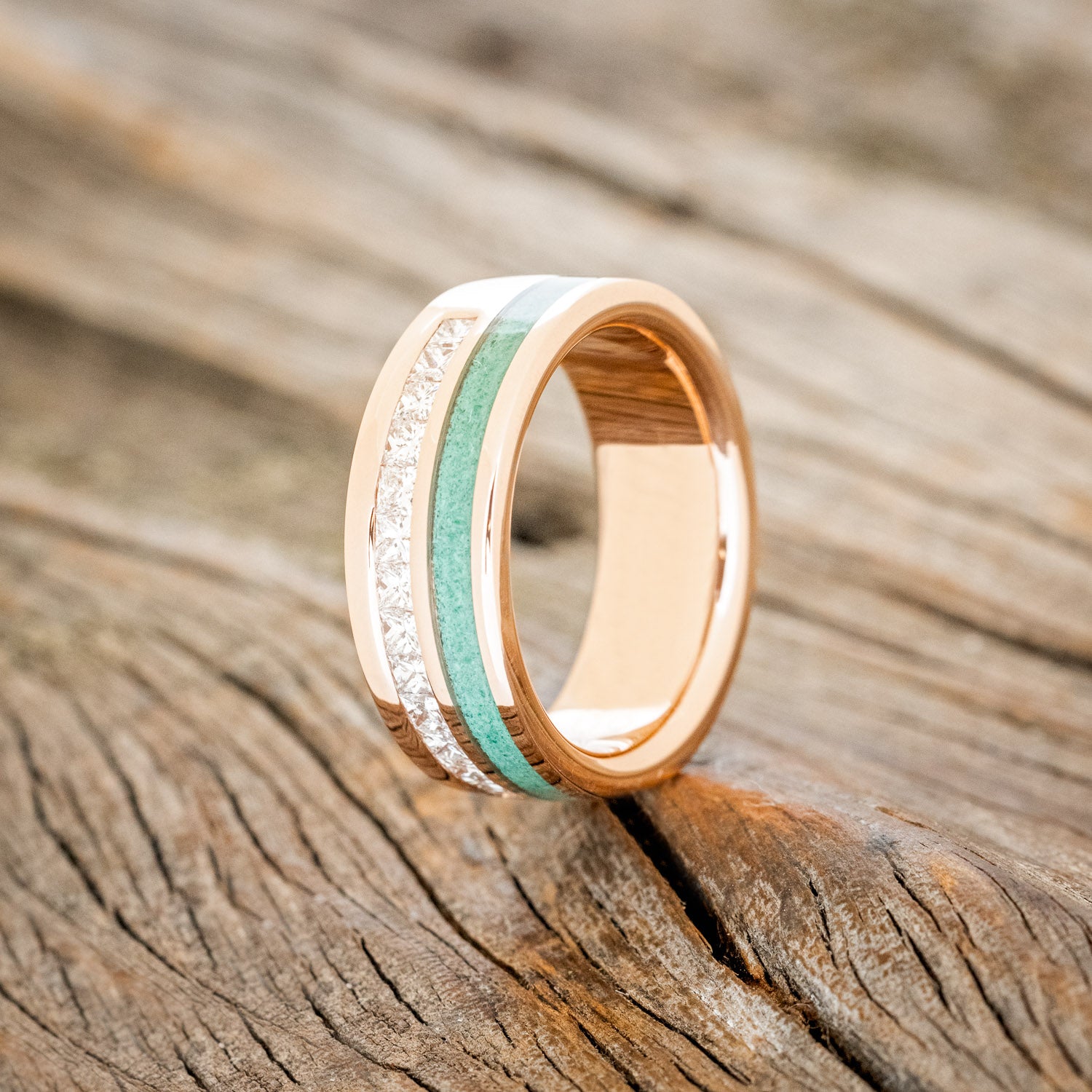 "MEMPHIS" - MALACHITE & DIAMONDS WEDDING RING FEATURING A 14K GOLD BAN