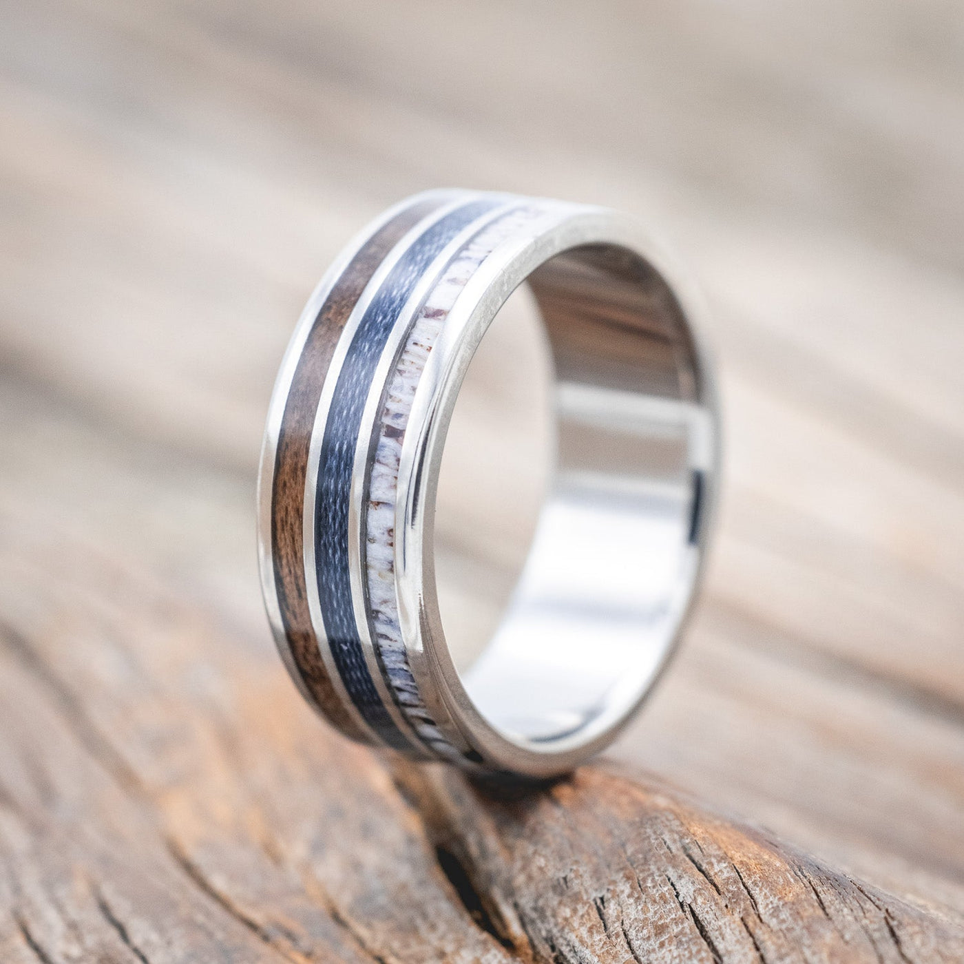 "RIO" - ANTLER, BLACK WALNUT & GREY FISHING LINE WEDDING BAND