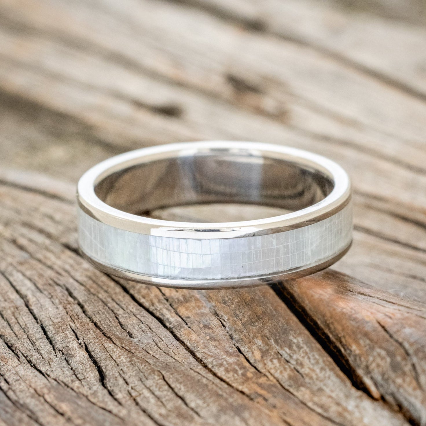 "Rainier" Mother of Pearl Wedding Ring in 14K Gold | Staghead Design