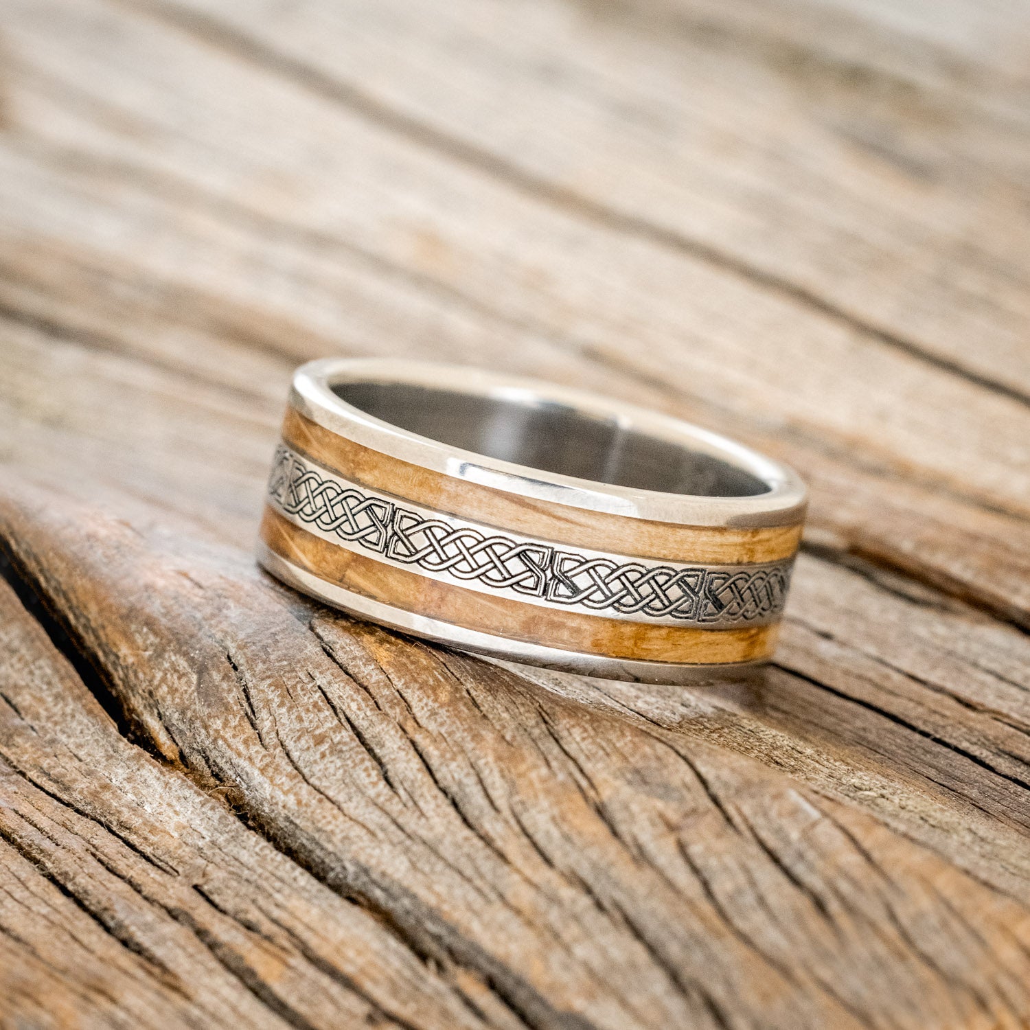 "RYDER" - CELTIC SAILOR'S KNOT ENGRAVED & WHISKEY BARREL MATCHING WEDD