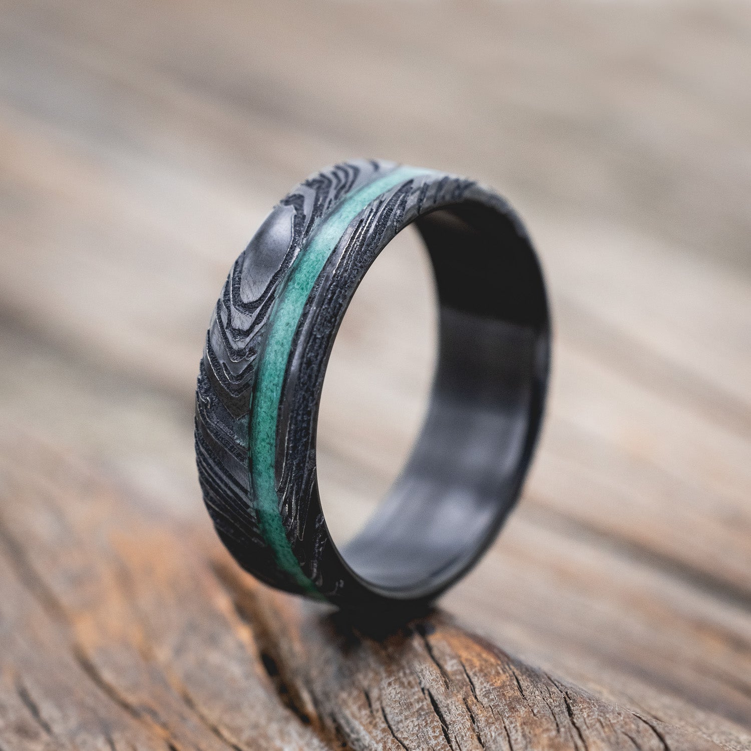 "VERTIGO" - MALACHITE WEDDING RING FEATURING A WOODGRAIN FINISH