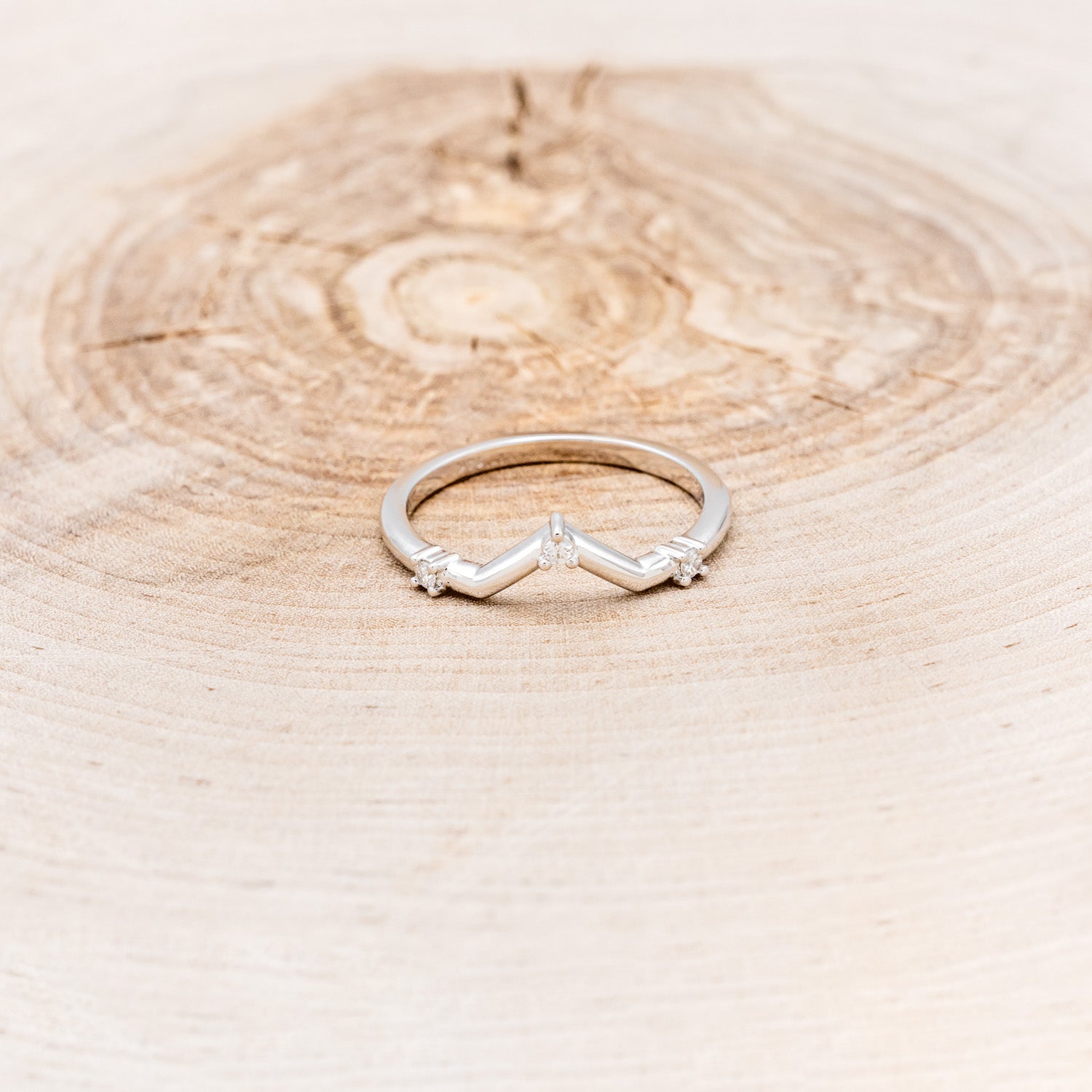 "STARLA" - CONTOUR TRACER WITH DIAMOND ACCENTS