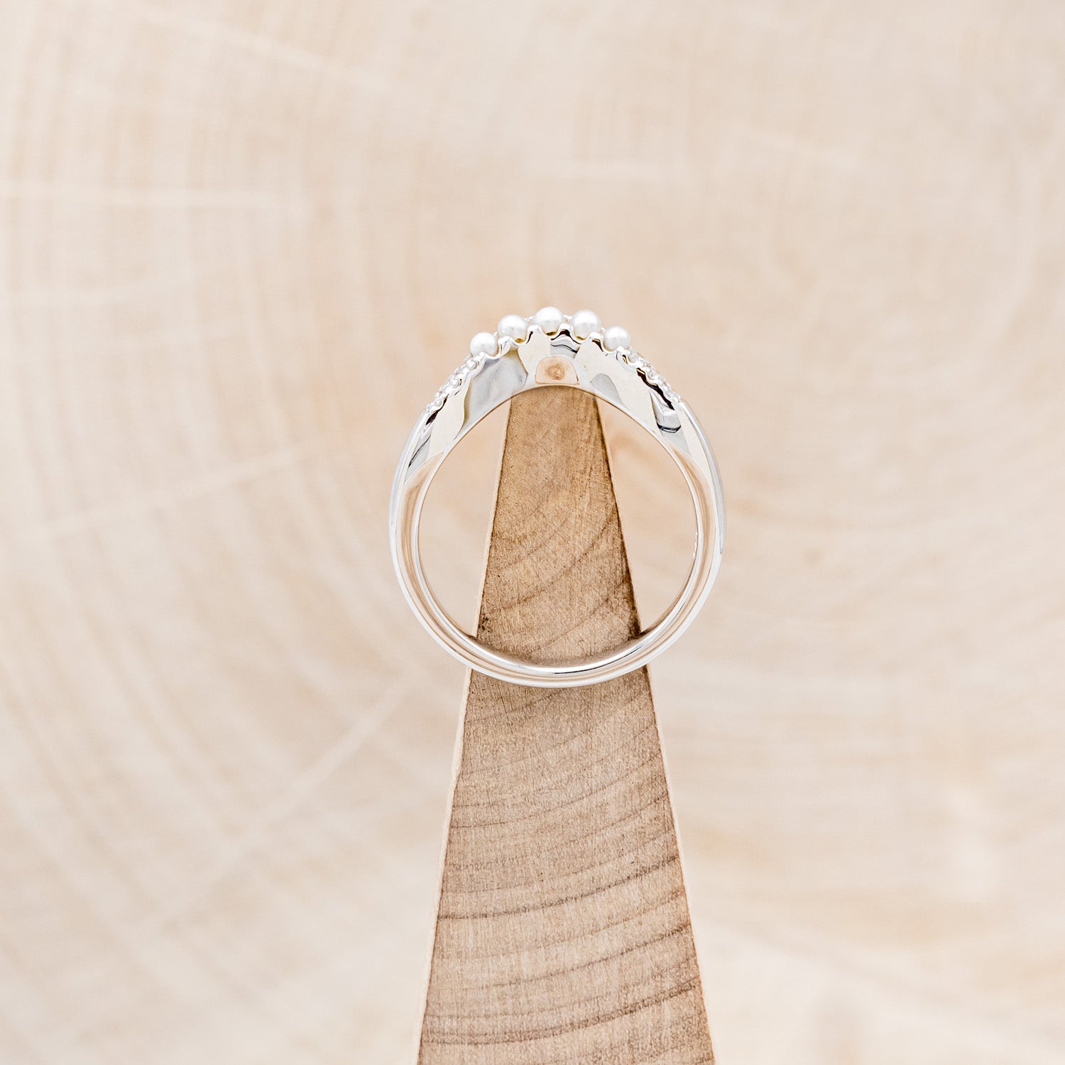 PEARL & DIAMOND TRACER BAND IN 14K GOLD