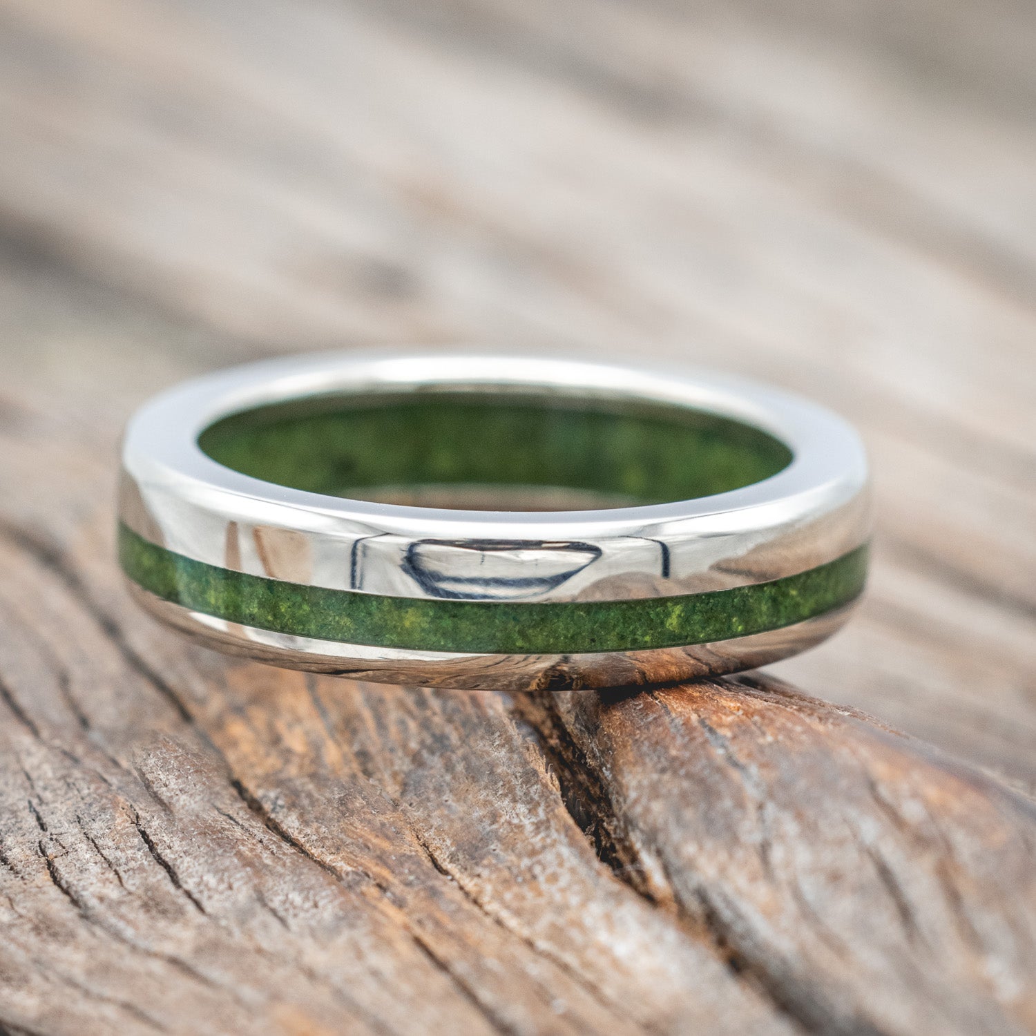 "Vertigo" Moss Inlay & Lining Wedding Ring | Staghead Designs