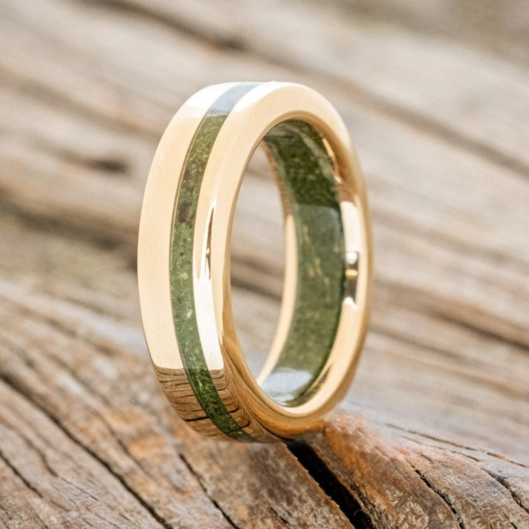 "VERTIGO" - MOSS INLAY & LINING WEDDING RING