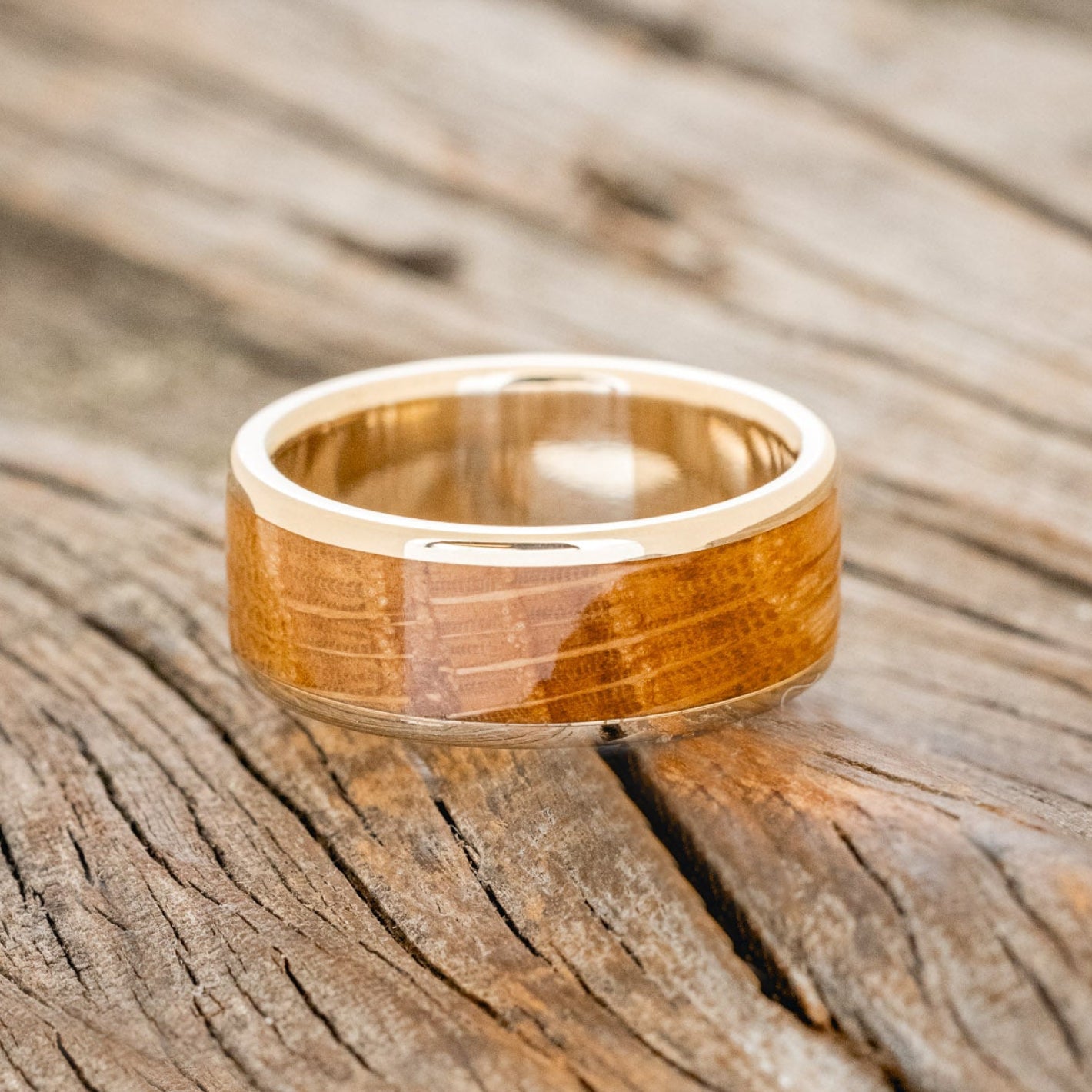"RAINIER" - WHISKEY BARREL OAK WEDDING RING – Staghead Designs