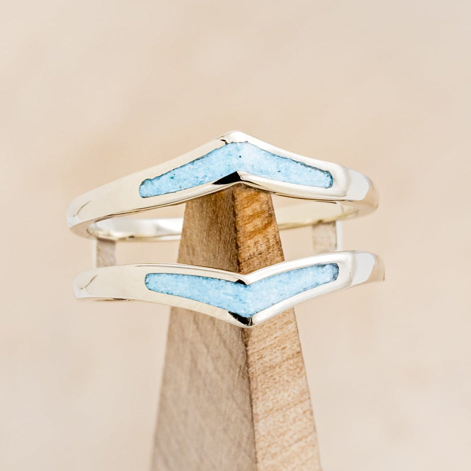 "ZUNI" - CRUSHED TURQUOISE RING GUARD IN 14K GOLD